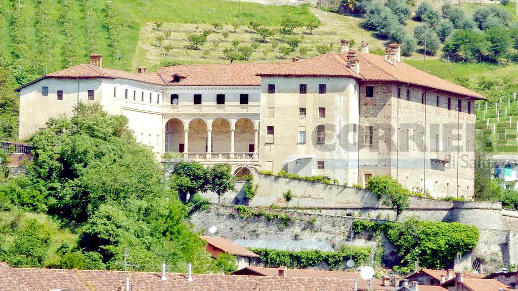 Piasco Il Fai Apre Le Porte Del Castello La Visita Guidata Sar 
